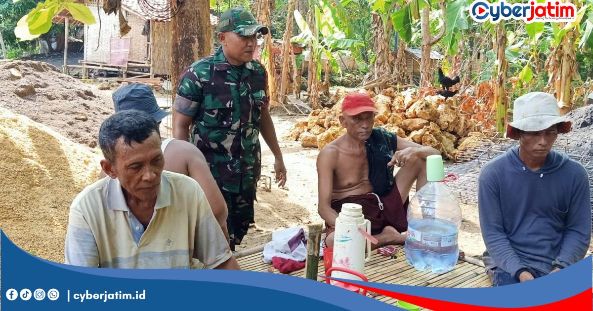 Jalin Silaturahmi dan Serap Aspirasi, Babinsa Pasean Aktif Sambangi ...